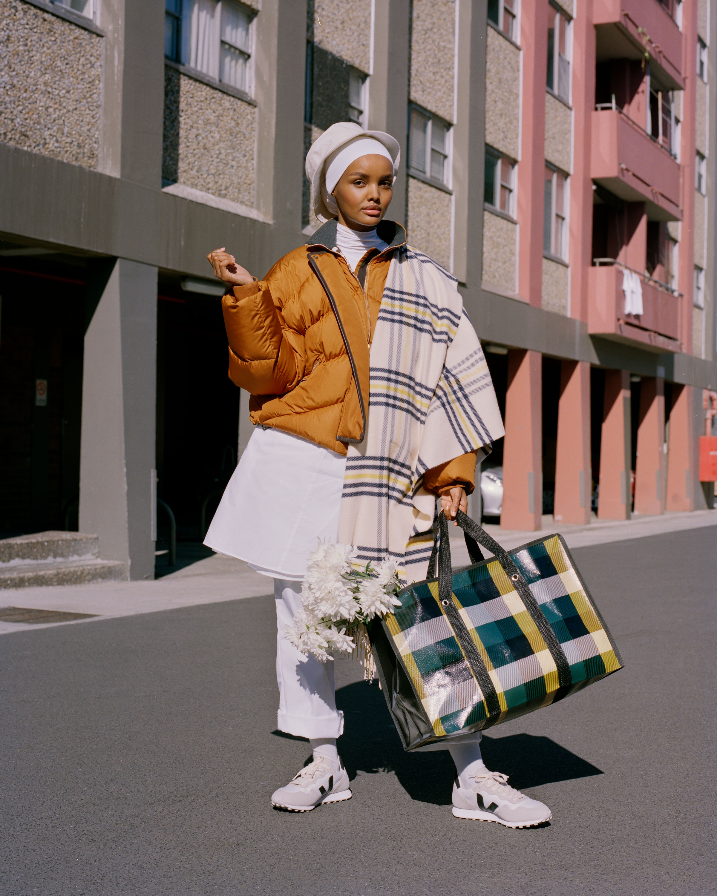 HALIMA | Artist Group